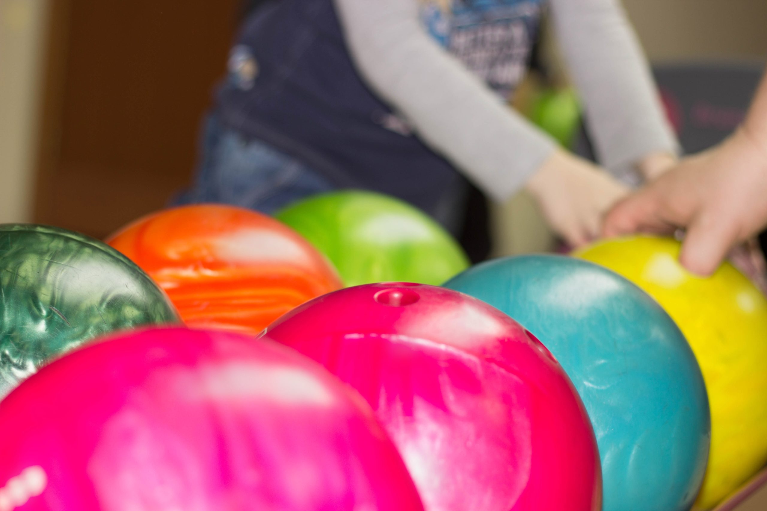 Kids Dubbel Deal: Bowlen + Glowgolf | Bowling Almere